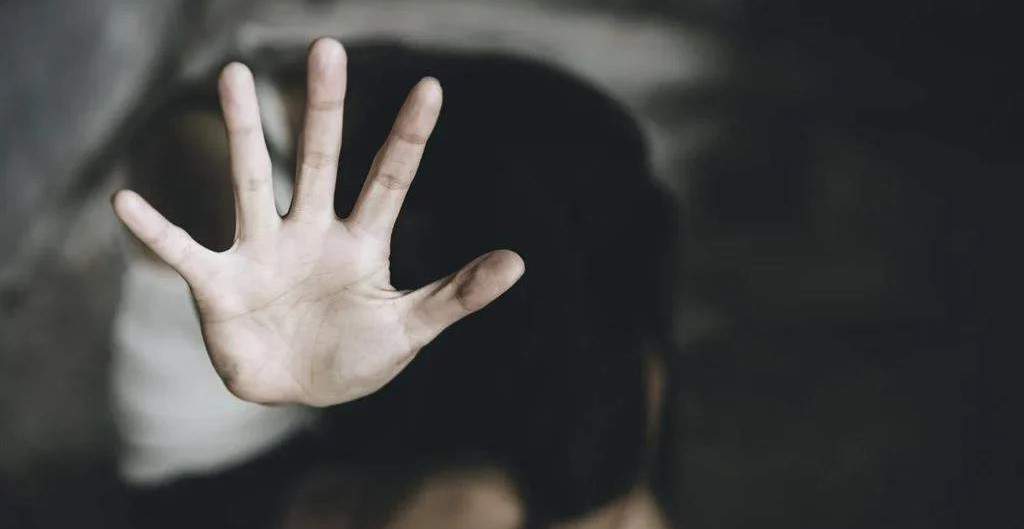 Man (37) wat bejaarde (60) verkrag gou voor die hof | Son