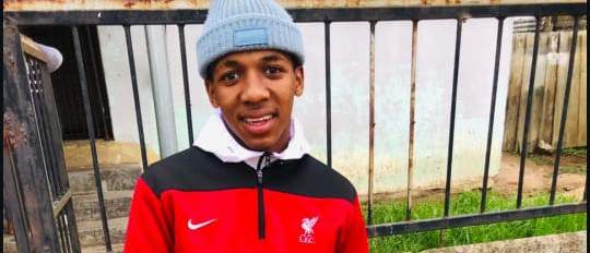 Ma, skool bring hulde aan ontslape Cedric Ross (16) | Son