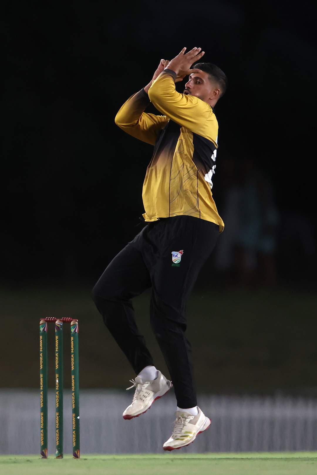 Silverware wink vir Boland | Son