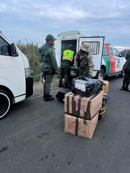 Criminals by grens tussen Vrystaat en Lesotho met R2.6 mil se goedere ...
