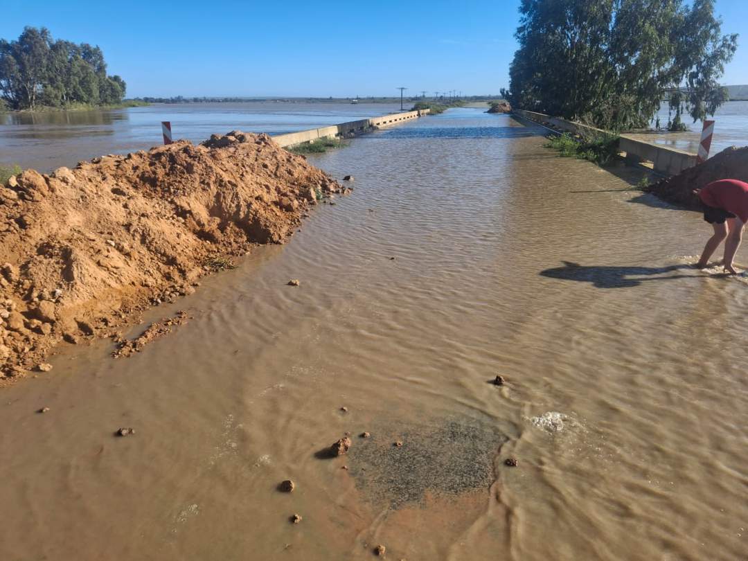Matzikama-streek kreun onder skade van stormweer | Son